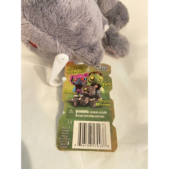 Mezco Toyz | Toys | Rare Mezco Toyz Mega Death Mittens Creepy Cuddlers ...